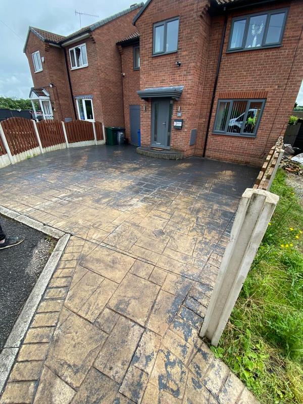 Expertly Laid Silver Granite Resin Bound Driveway | Rotherham